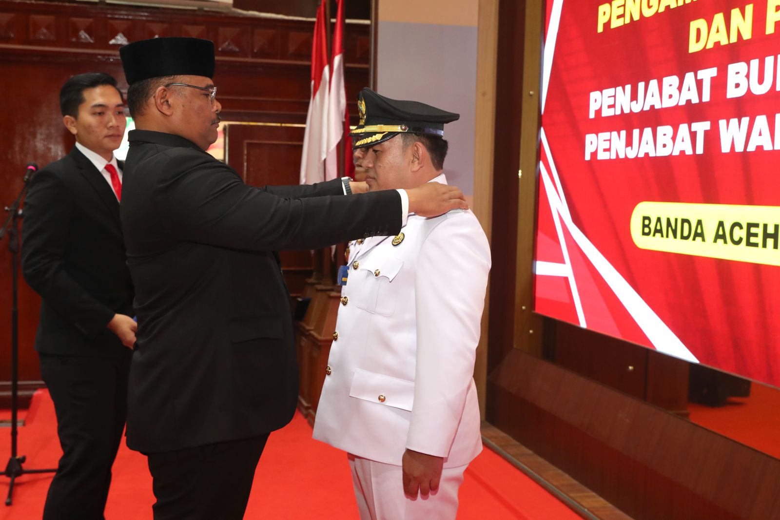 Almuniza Kamal Resmi jadi Pj Wali Kota Banda Aceh